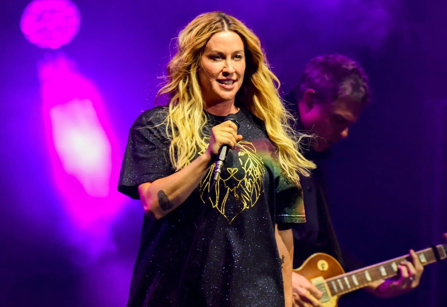 From Pop to Rock: Exploring 90s Female Singing Legends - GigWise