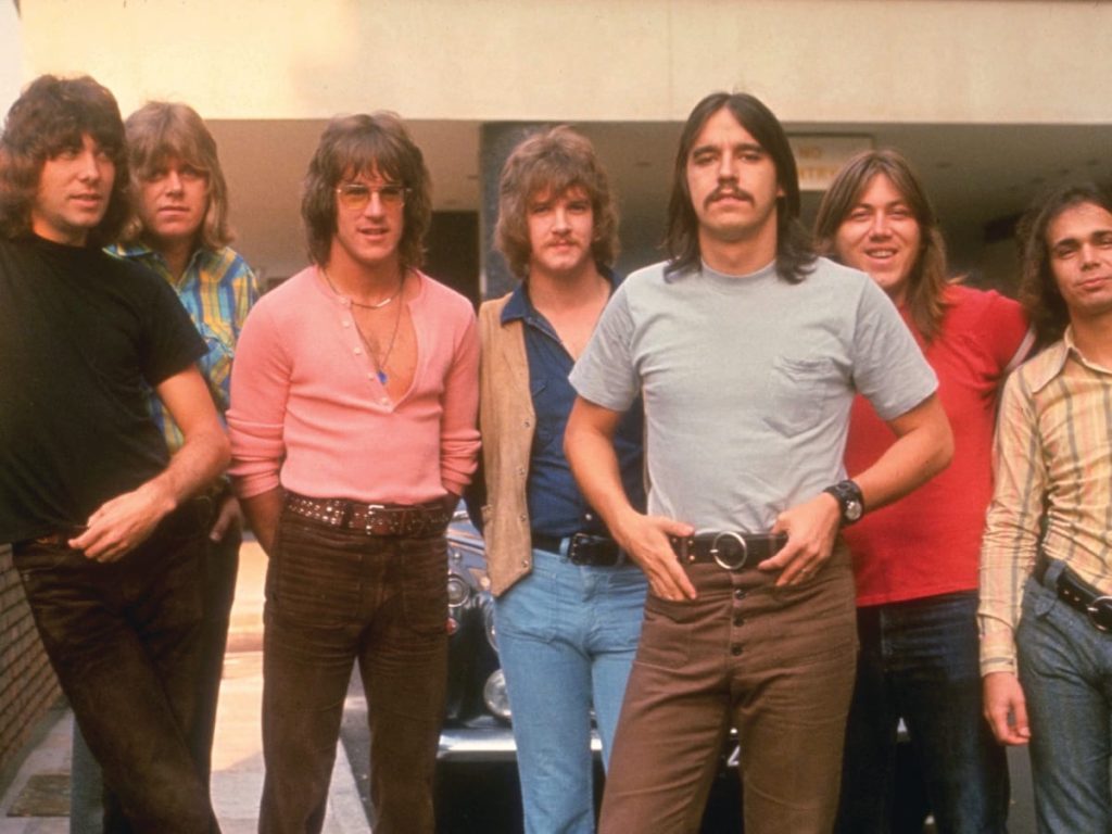 How Peter Cetera Shaped Chicago’s Sound - GigWise