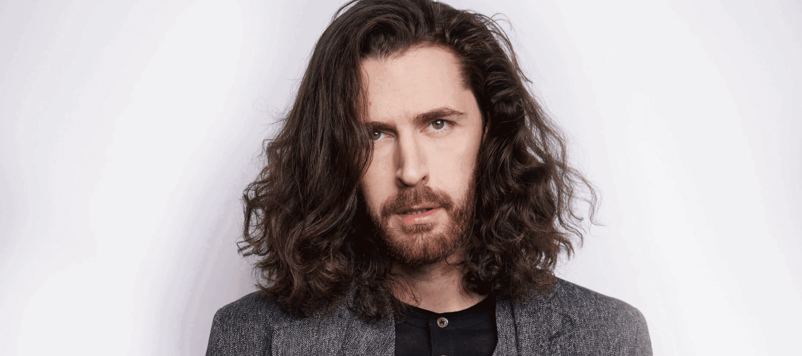 26 Baritone Pop Singers Who Redefined the Genre - GigWise