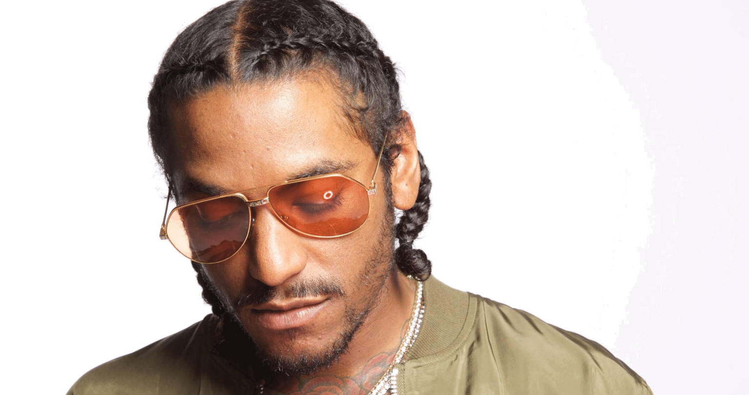 20 R&B Male Singers from the 2000s - GigWise