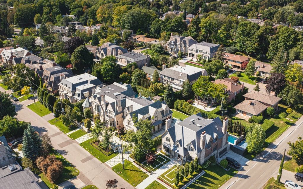 5 Most Posh Neighborhoods in Toronto - GigWise