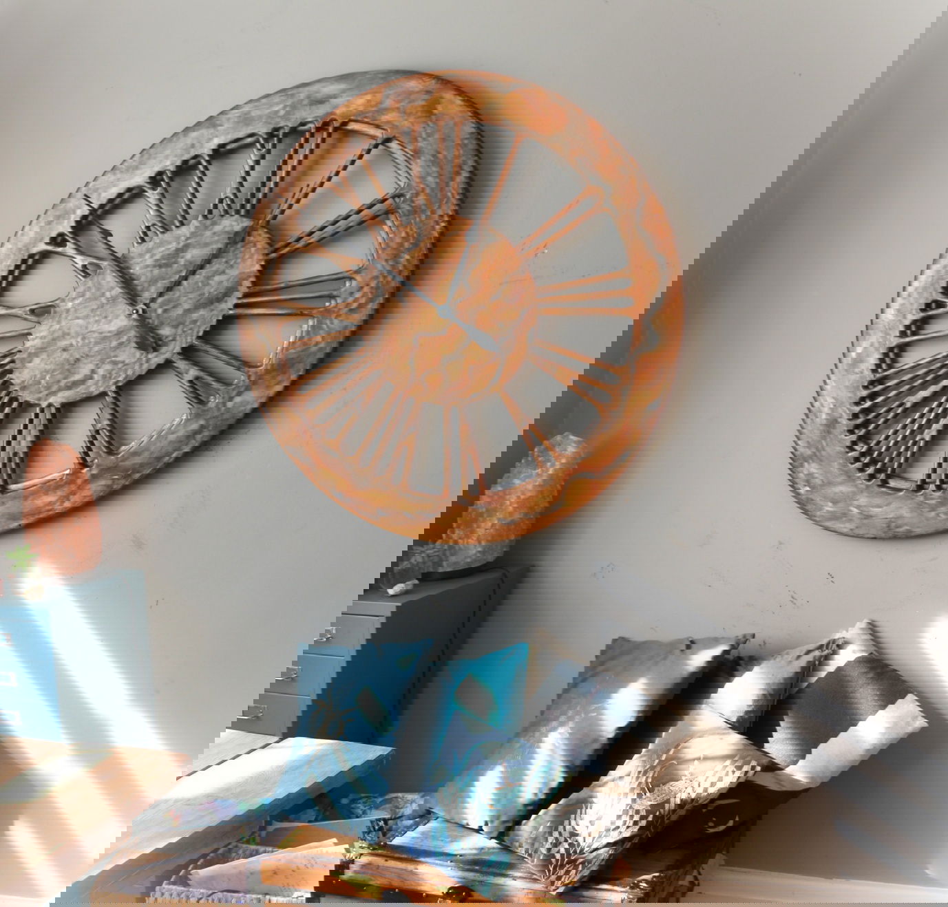 The Perfect Statement Piece: Discover the Charm of Large Wall Clocks ...